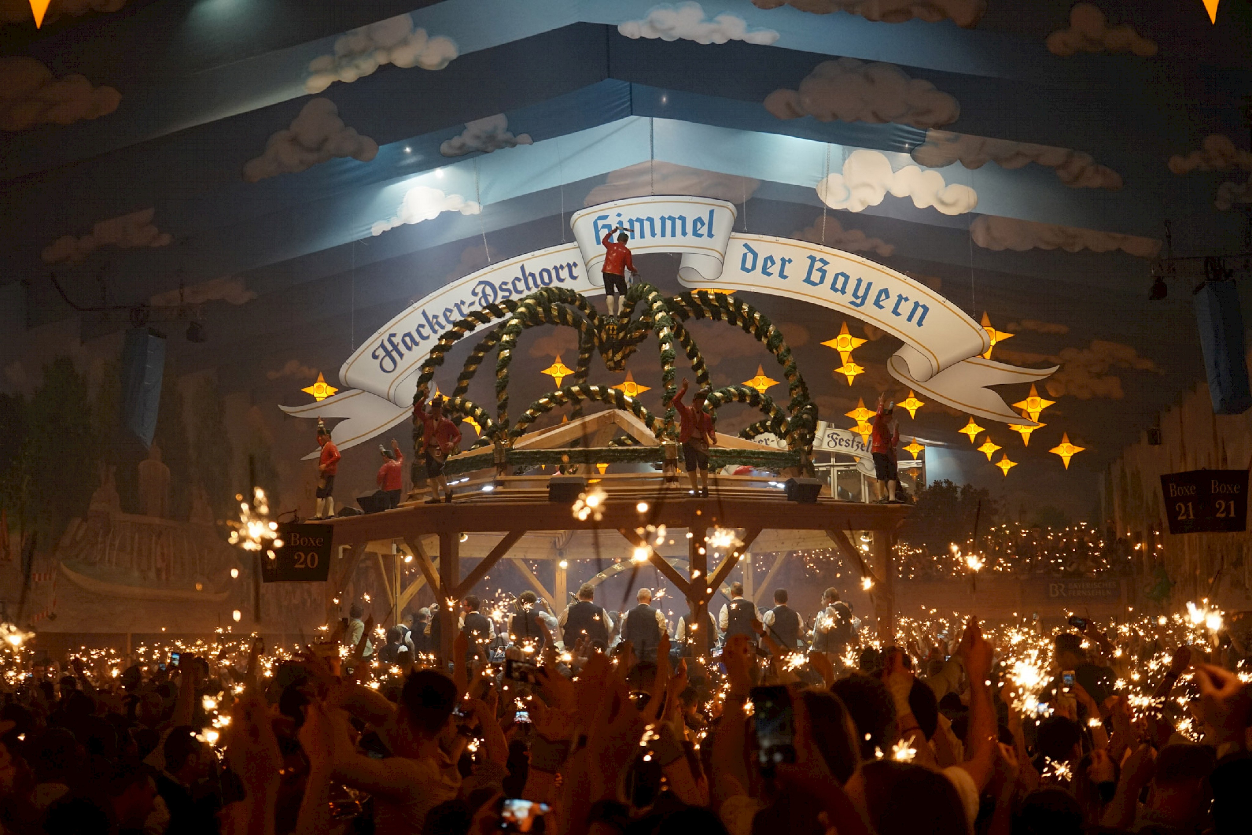 Hacker-Festzelt - Munich Oktoberfest Beer Tent