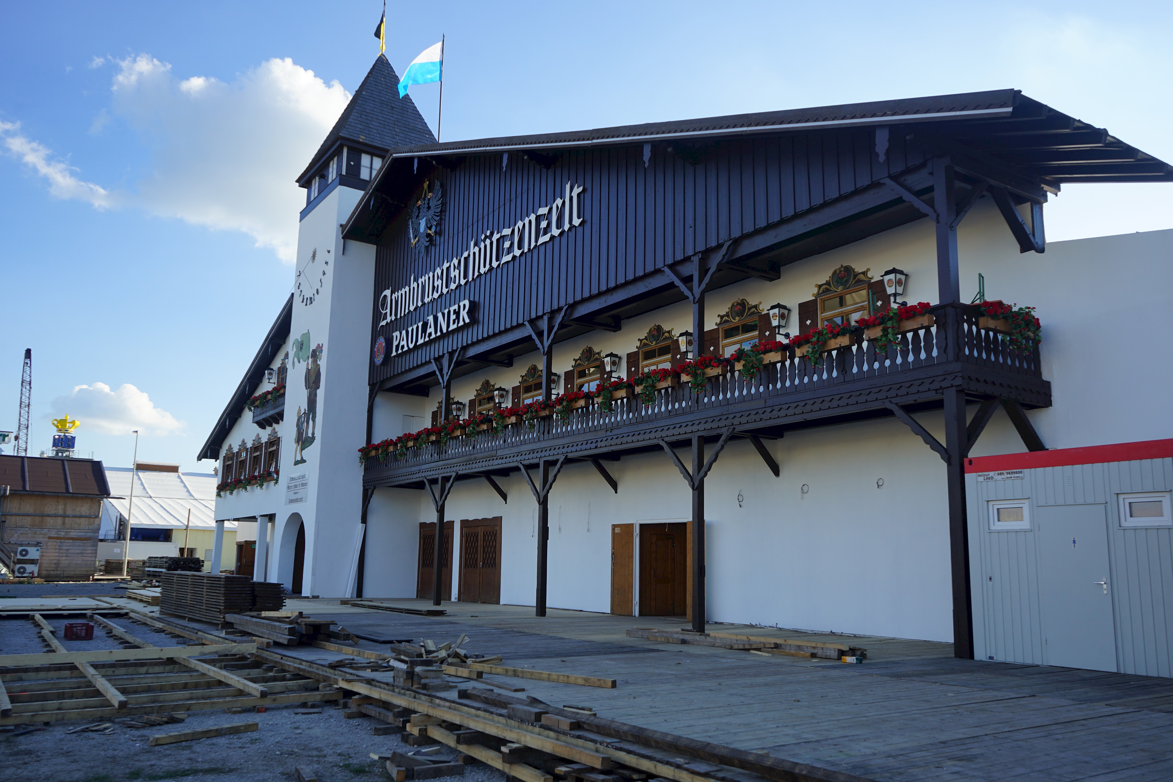 Photos of the Oktoberfest construction on August 24 2022